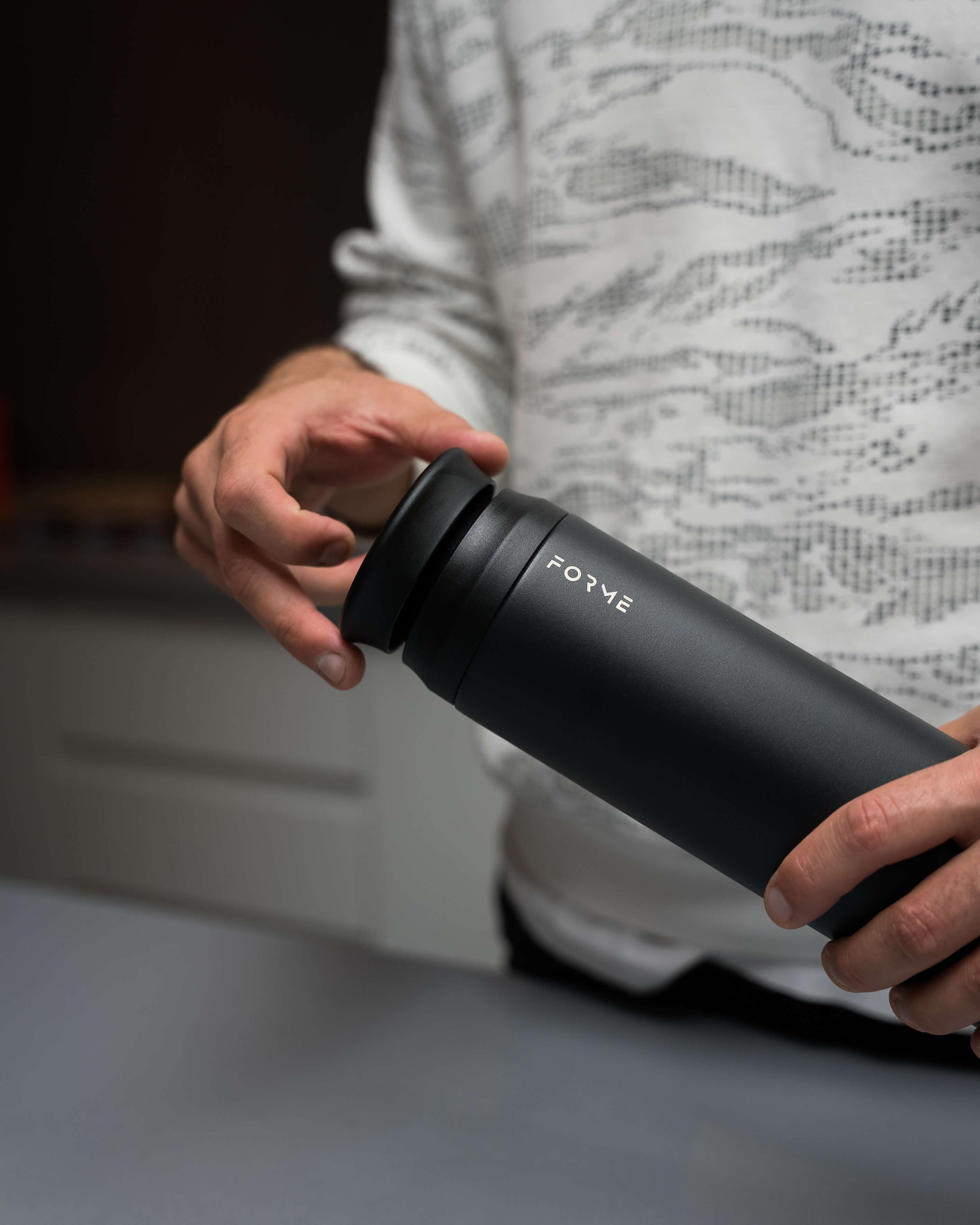 FORME Shaker